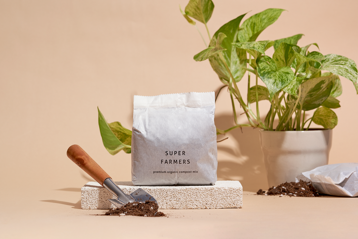 Premium Organic Compost Mix – Super Farmers